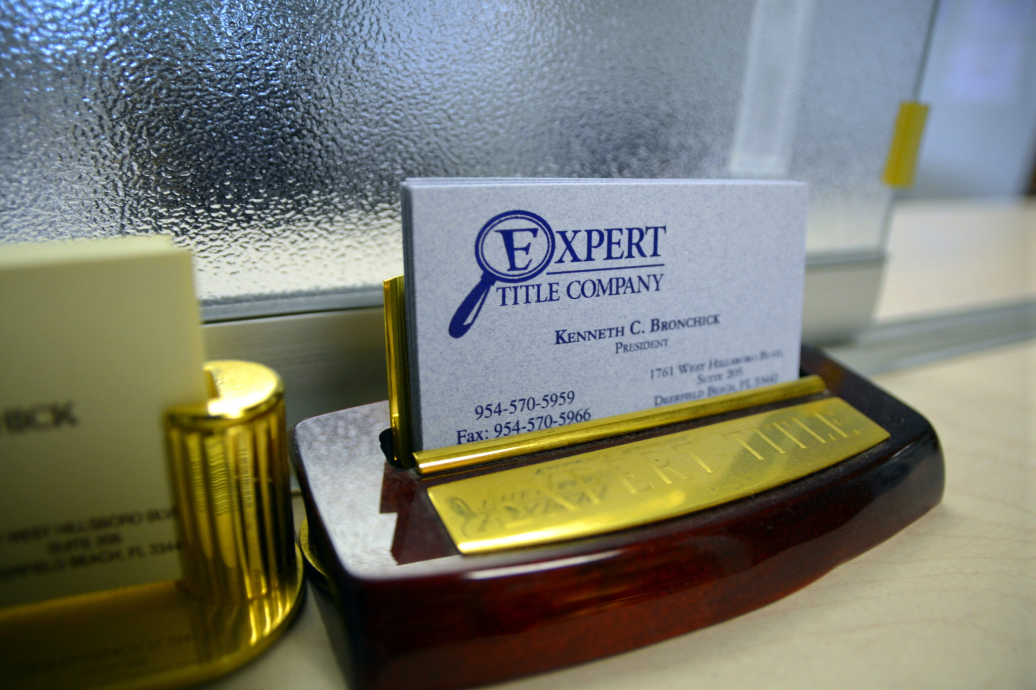 Streamline Home Buying in Parkland with Expert Title Company