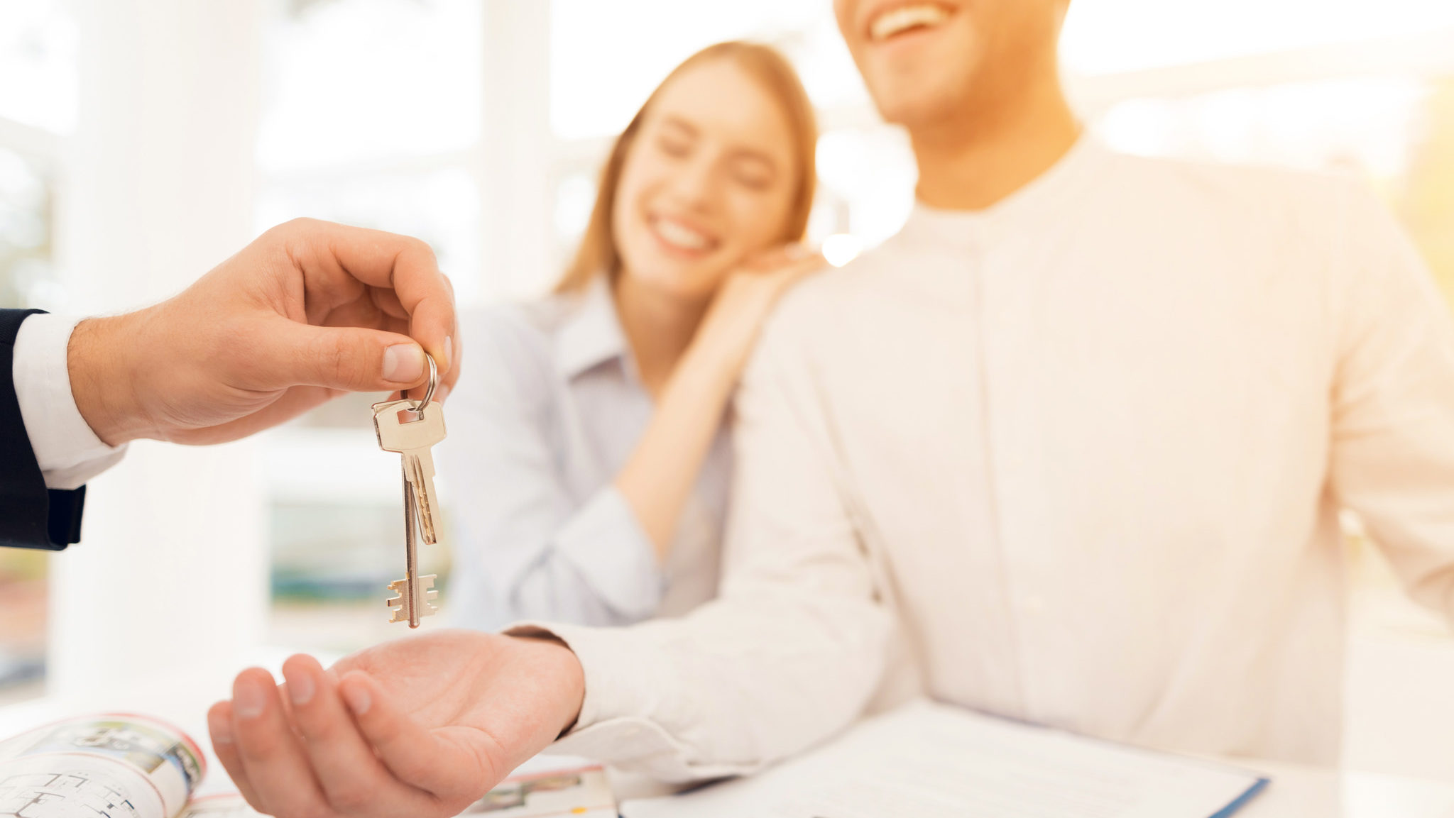 Home Buyers Need to Know About Real Estate Closing | Expert Title Company